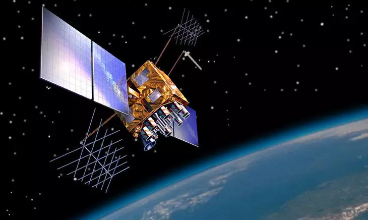 संशोधक उपग्रह डेटासह गोपनीयता-संबंधित कायदेशीर, नैतिक आव्हानांचा तपशील देतात