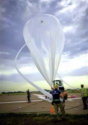 Unternehmen testet erfolgreich Ballon für Weltraumtourismus (Update)