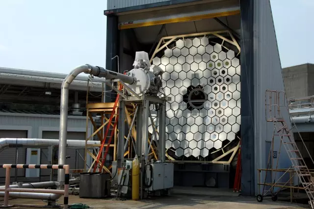 La NASA prueba hardware para el espacio simulando la energía del sol