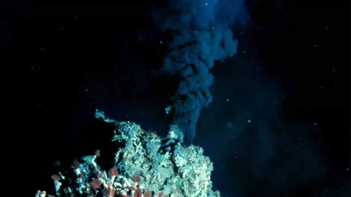 Exploración y evaluación de sitios mineros en aguas profundas